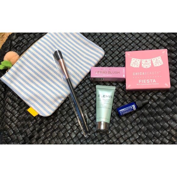 ipsy | Makeup | Ipsy Nwot April 24 Glam Bag 5 Products Sealed Great ...